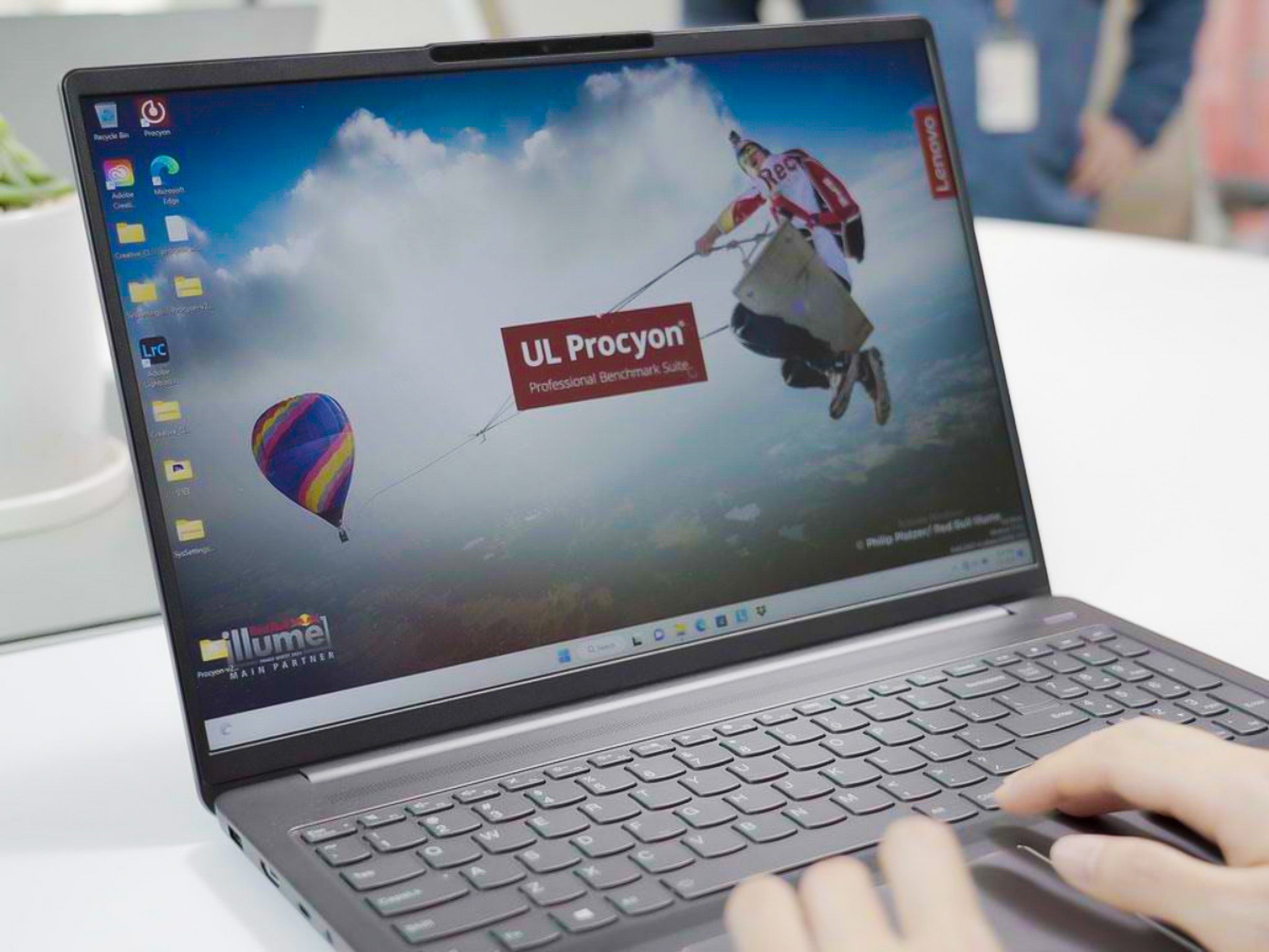 UL Solutions与联想集团打造全球首家UL Procyon基准测试联合实验室 | UL Solutions